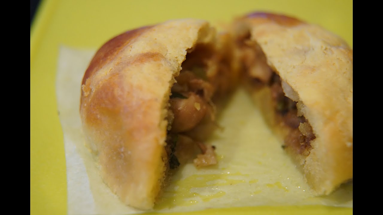 Dim Sum chicken Buns (Baked Char Siu Bao) - YouTube