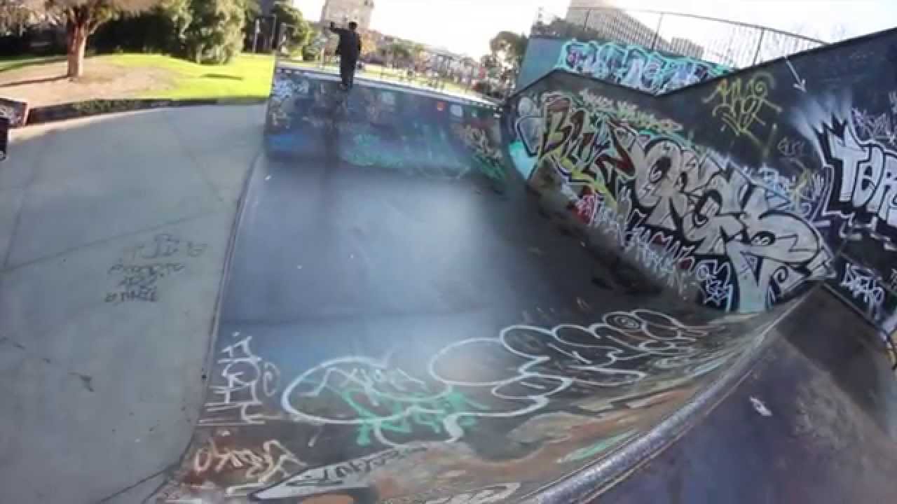 DL PARK PLAYIN - YouTube