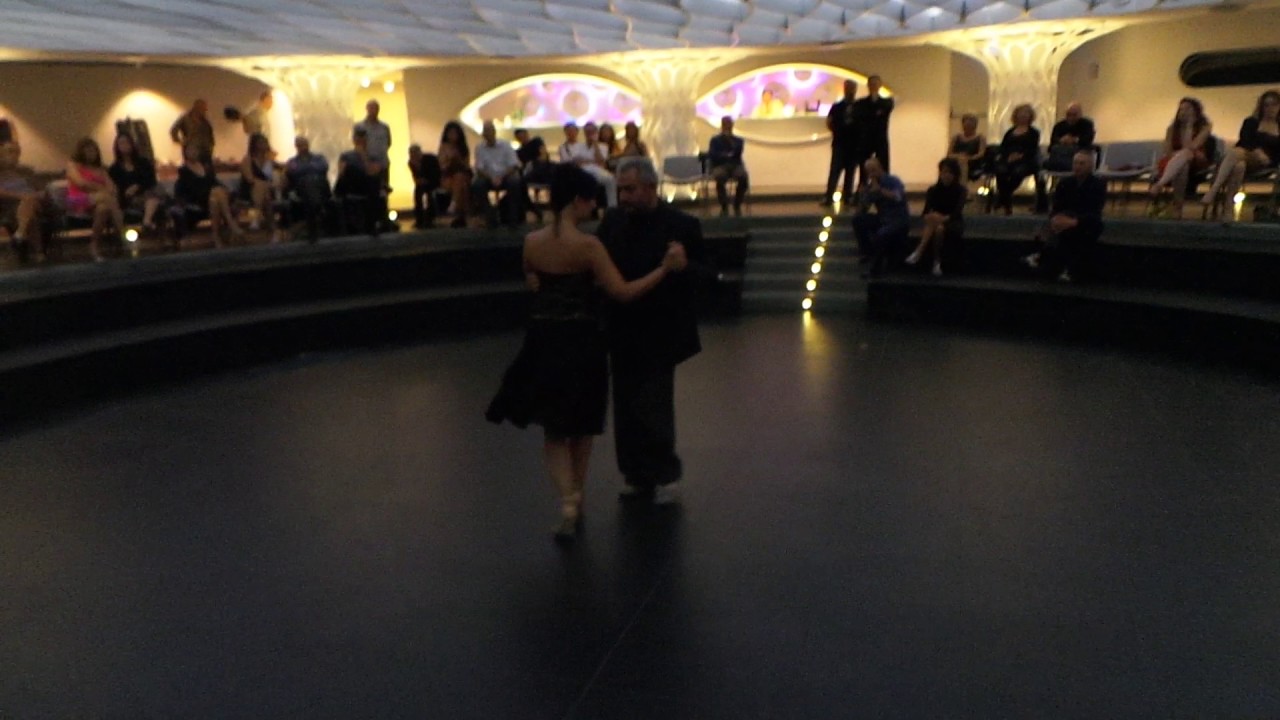TANGO INN - by DANZARIN Carlo Paolantoni y Deborah Finamore - YouTube