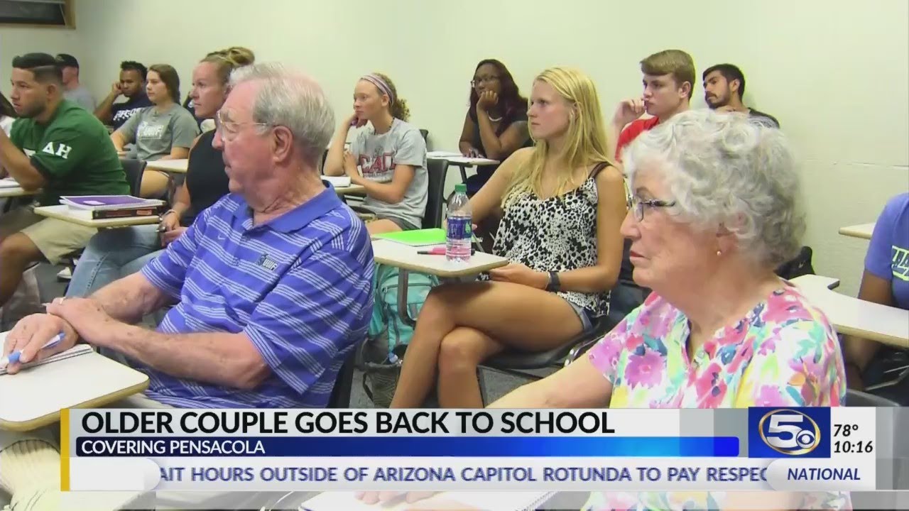 Oldest UWF students head to first day of class - YouTube
