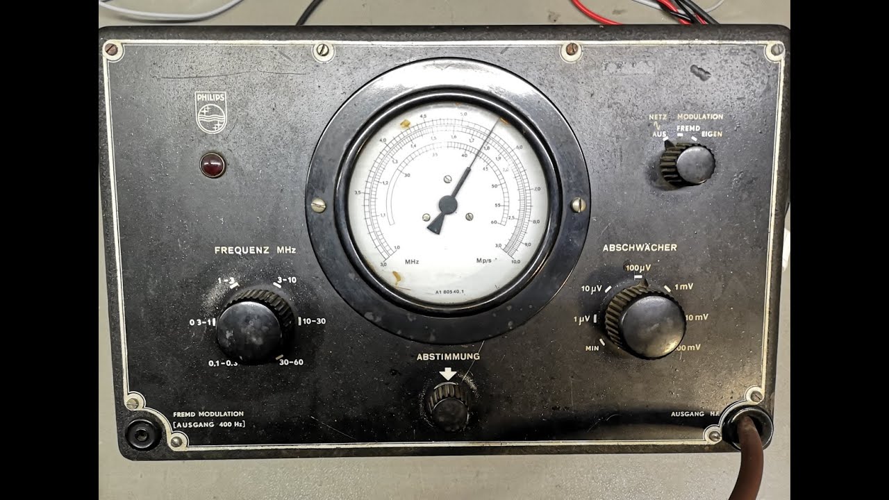 Philips GM2882 Generator HF 1947-49 test repair teardown - YouTube