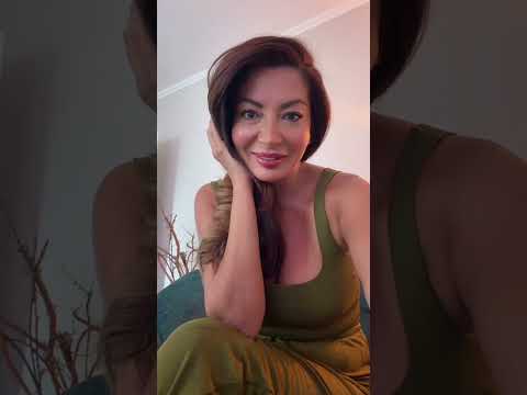 Gorgeous Colombian Beauty | Sensual, Humble Live Stream 🌹🌹🌹 #periscope #live #broadcast #livestream