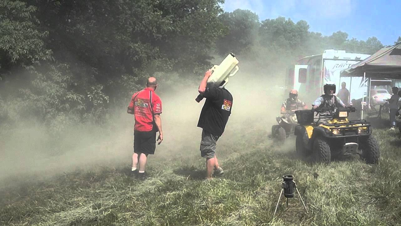 MAXC Martinsville, In 2012 Bryson Neal pit - YouTube