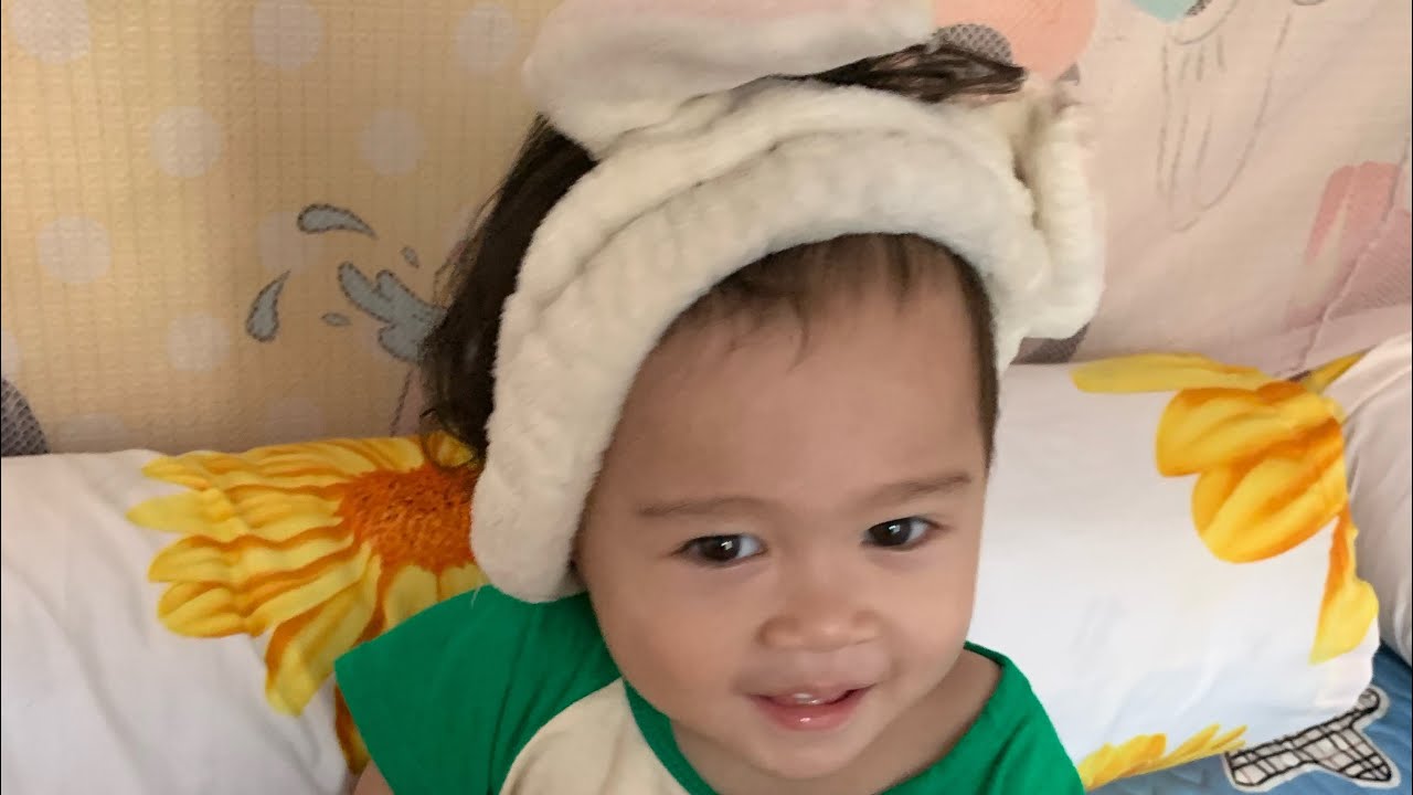 Baby dancing @dbillions 🐣 Chicky Cheep Cheep - YouTube