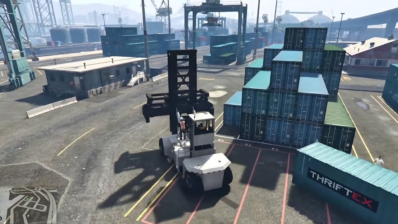 GTA 5 – Trevor Clicks Secret Container Photos! 🔥 Scouting The Port ...