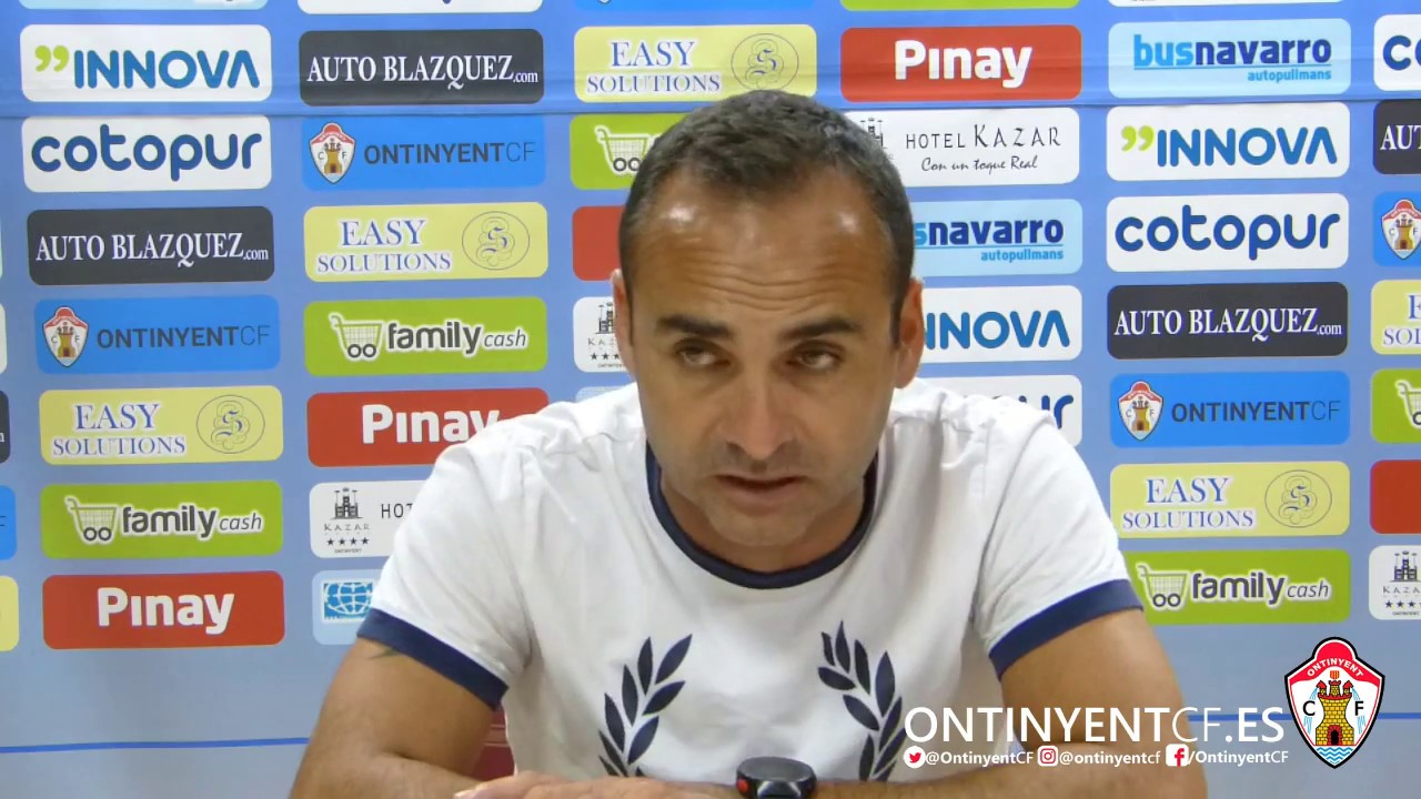 Roda de premsa de Martín Posse: Ontinyent CF 1 - UE Olot 0 - YouTube