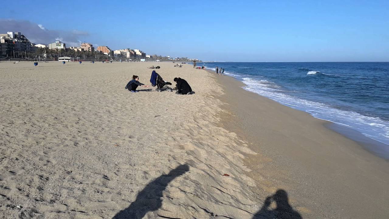 El Masnou Beach - YouTube