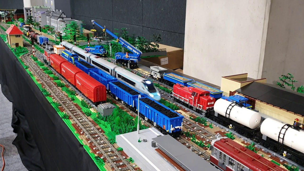 Pendolino LEGO - YouTube