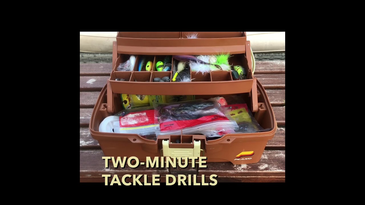 How to Texas rig a crawfish (Two Minute Tackle Drills by Barton ...