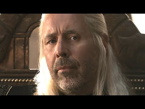 The Real Reason Viserys Keeps Cutting Himself On The Iron Throne