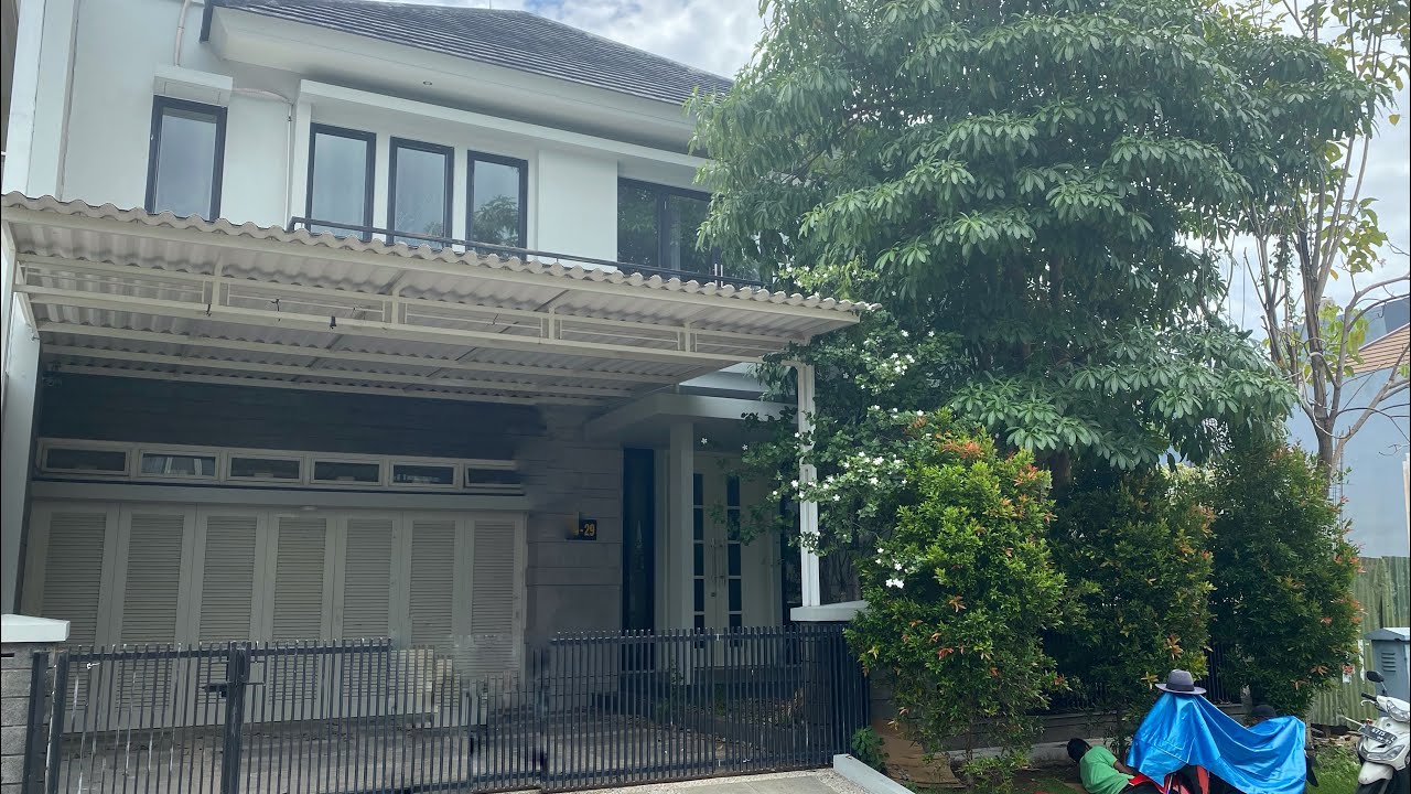 Rumah Pakuwon City jalan kaki ke San Antonio !! - YouTube