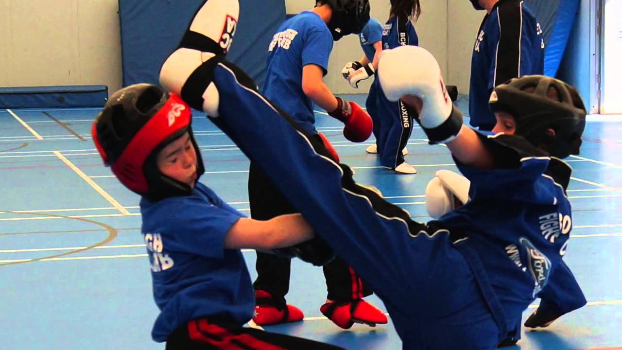 Peterborough BCKA Kickboxing Fight Club - YouTube