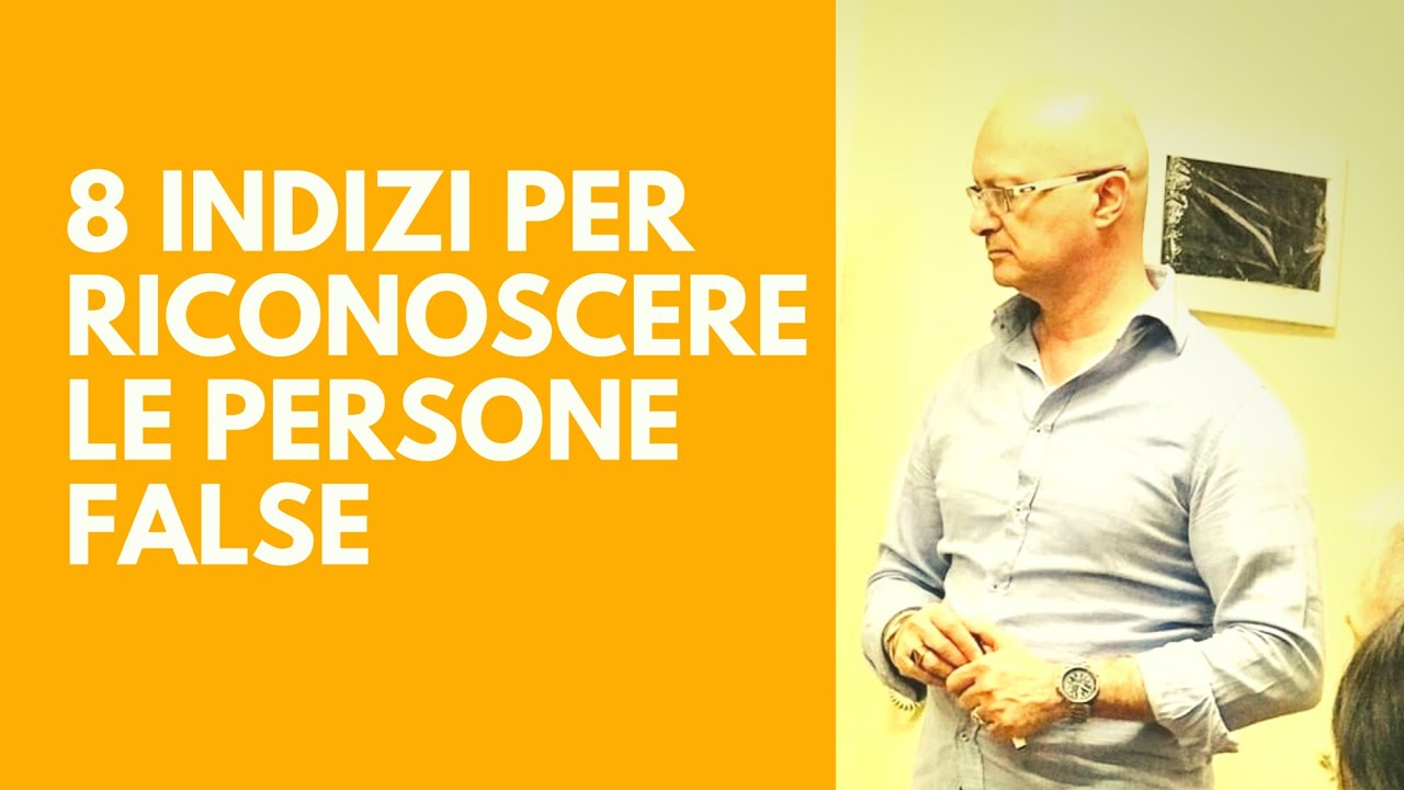 Persone false: 8 indizi per riconoscerle - YouTube