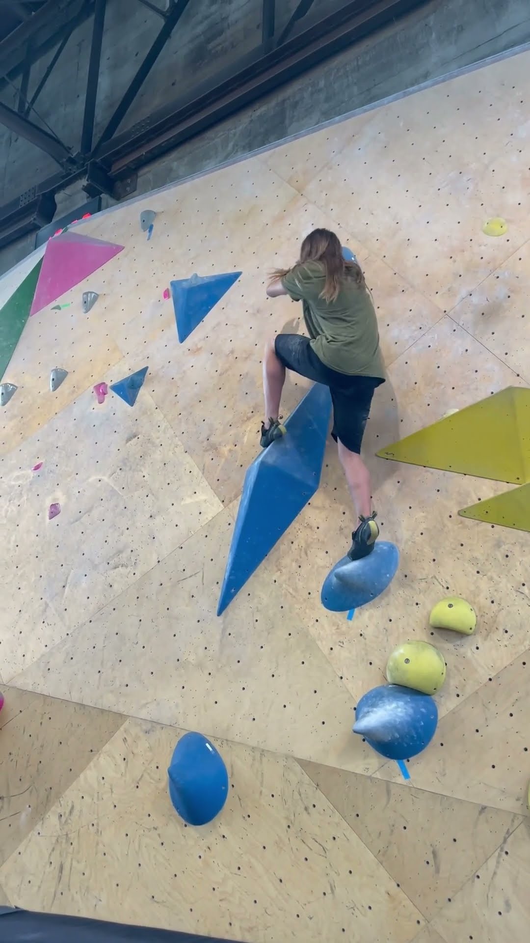 Warm up’s on slab are so fun #bouldering #climbing - YouTube