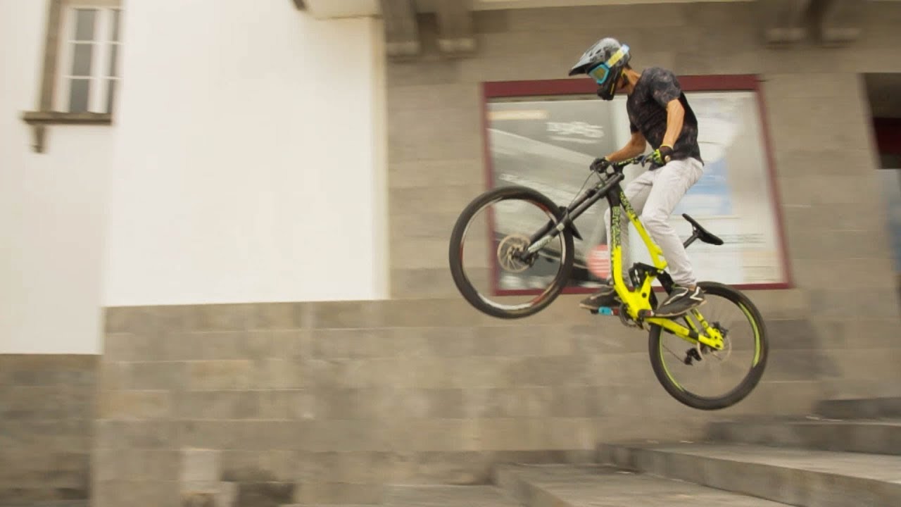 DownTown in Azores with Paulo Simões - YouTube