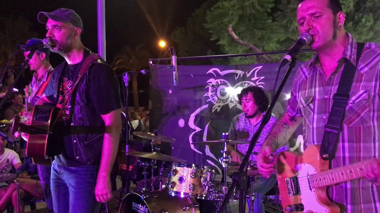 SUSPICIOUS MINDS.( Elvis Presley Cover). WHITE LINE FEVR BAND! - YouTube