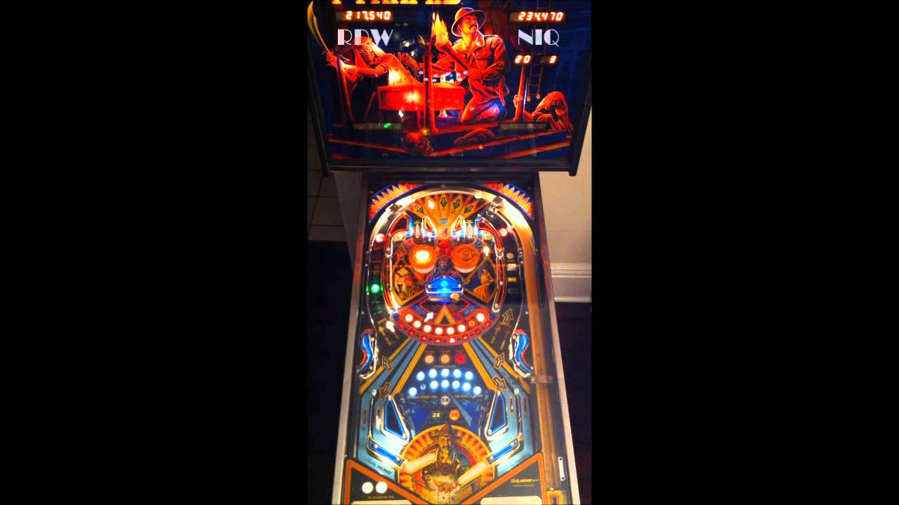 Bally - Black Pyramid Pinball - RDW vs. NIQ - YouTube