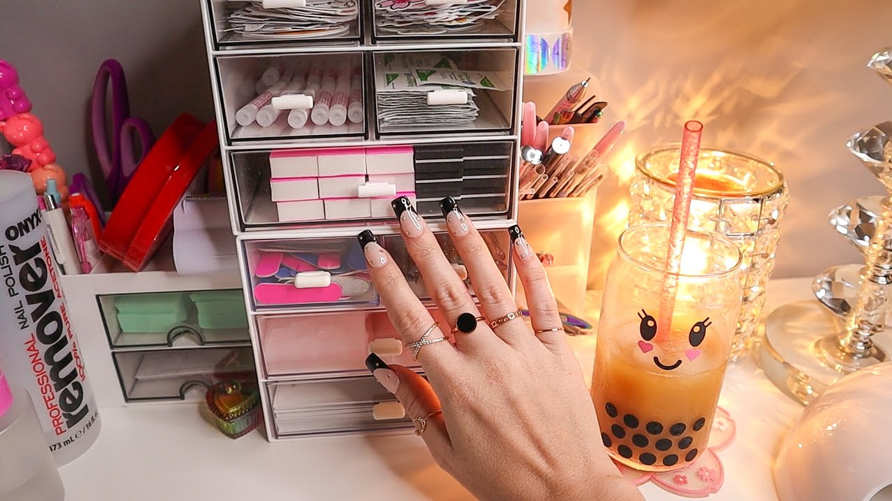 ASMR | Tapping Around My Nail Desk 💅🏼 (lofi) - YouTube