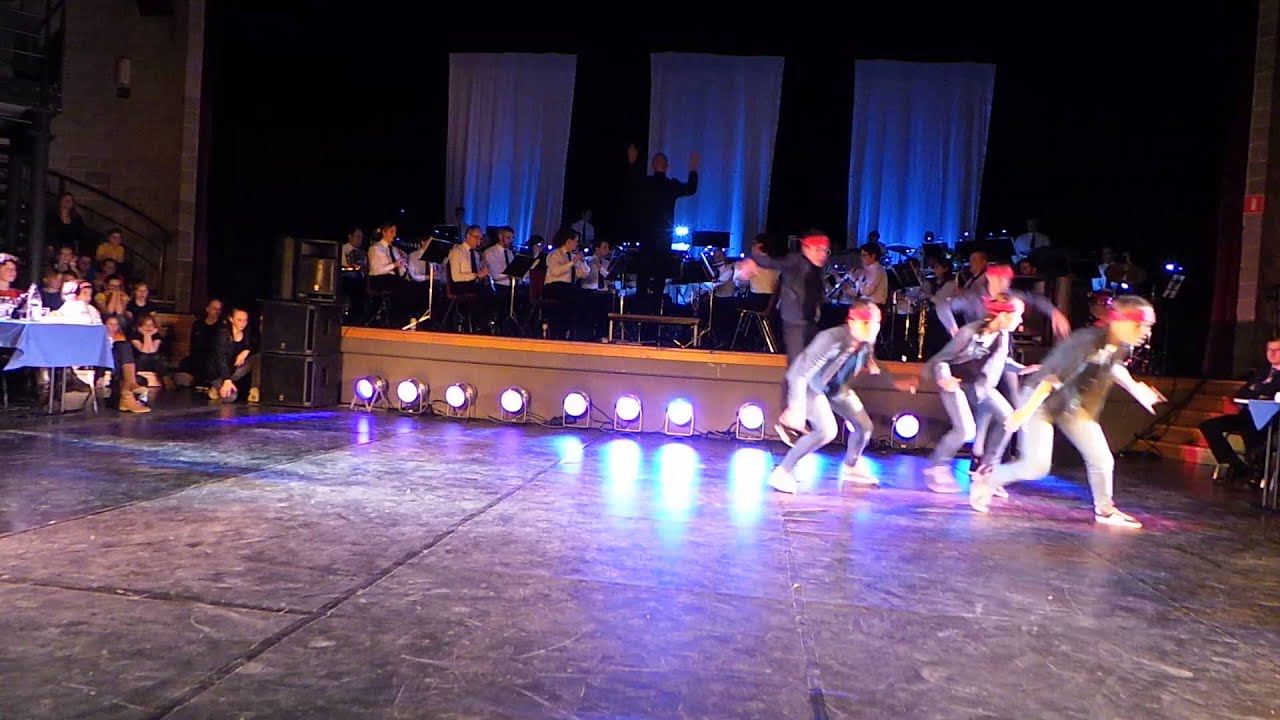 Prologue from West Side Story (dance) - YouTube