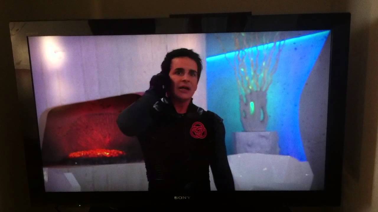 Lab Rats season 4 episode 2 clip 7 - YouTube