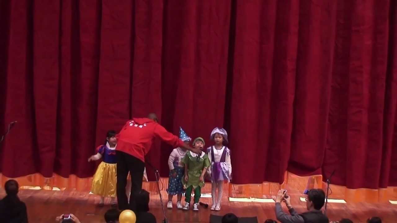 Snow White drama show - YouTube