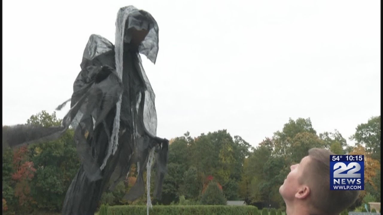 'Dementor' seen flying over Southwick turns out early Halloween prank ...