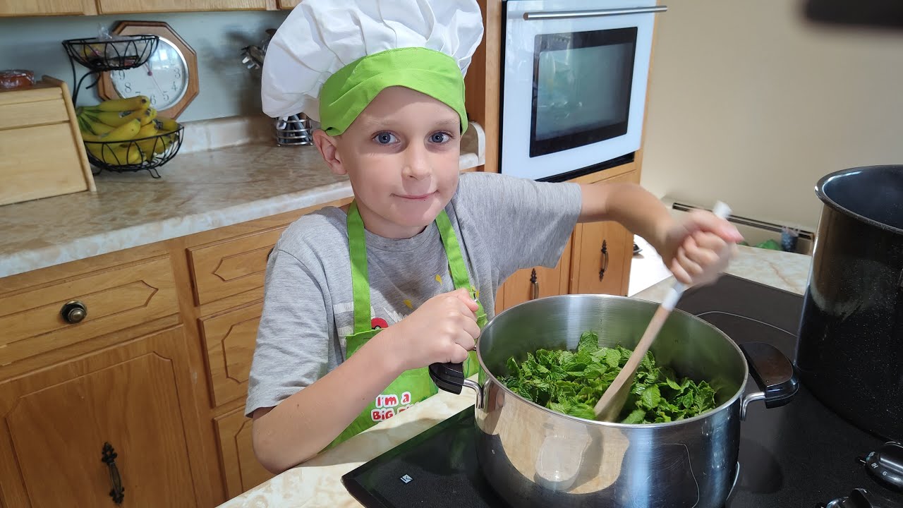 Everett Makes Mint Jelly! - YouTube