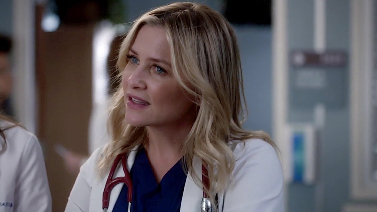 Arizona Robbins 14x14 - YouTube