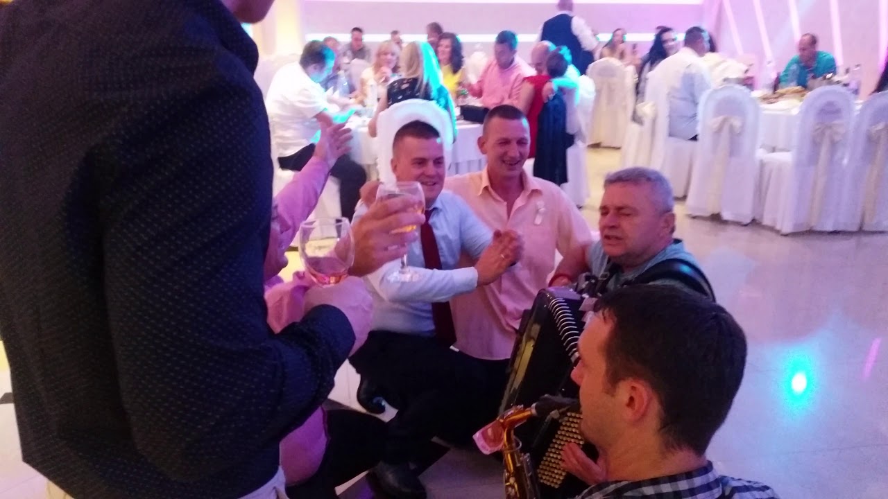 As Lazic Mirijevo Uzivo Predrag Stojkovic sa orkestrom - YouTube