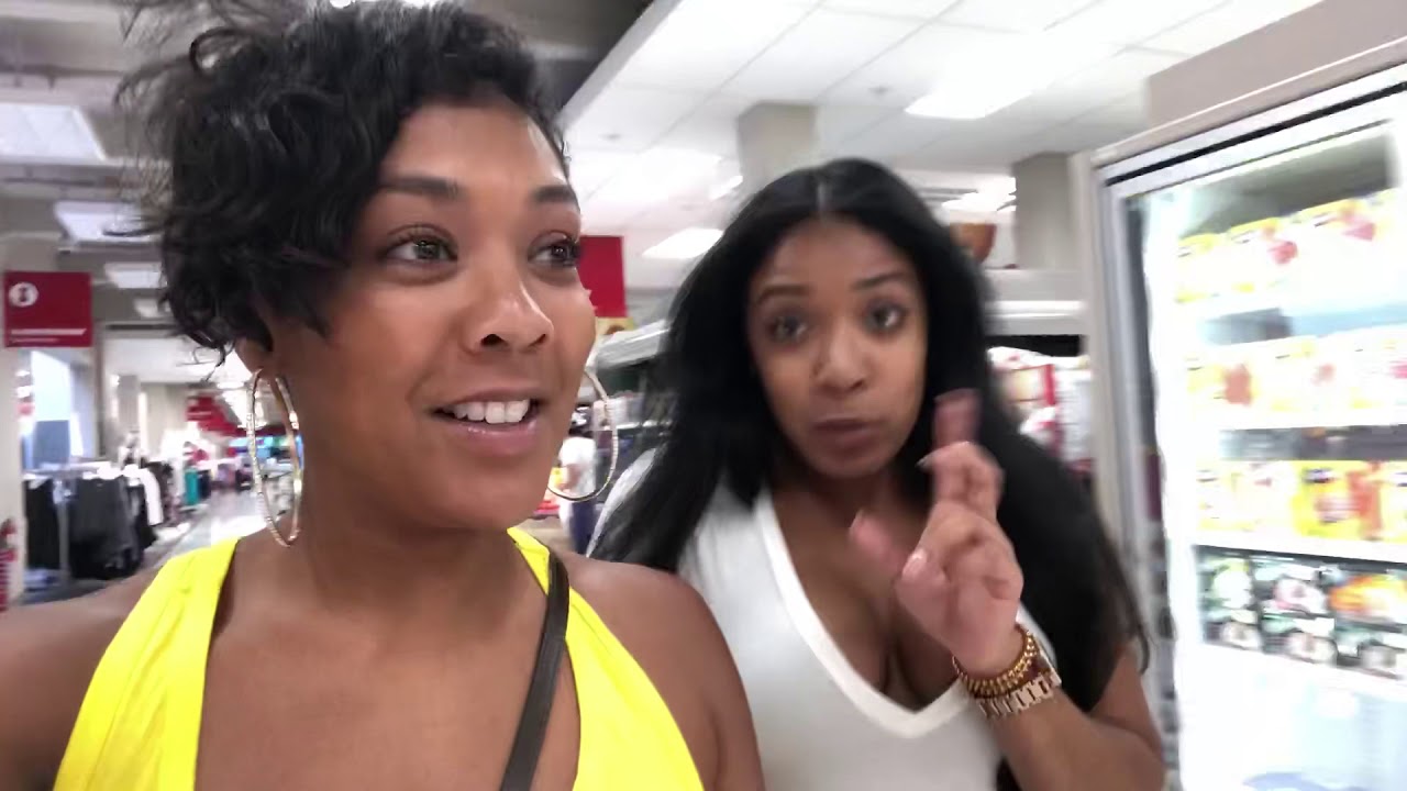 The Ellises: Vlog 060 - Back to LA for a quick Mommy Daddy Trip - YouTube