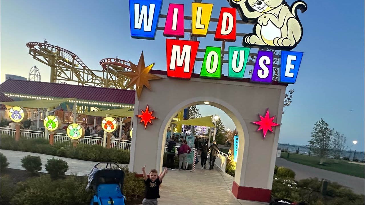 Lincoln’s First Time Riding Wild Mouse at Cedar Point- Kiddie Rides ...