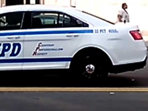 NYPD 32 Precinct Slicktop Passing By - YouTube