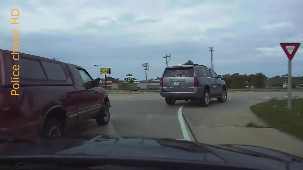 Police High Speed Chase. Vehicle pursuit. Cops Use Push Bumper. - YouTube