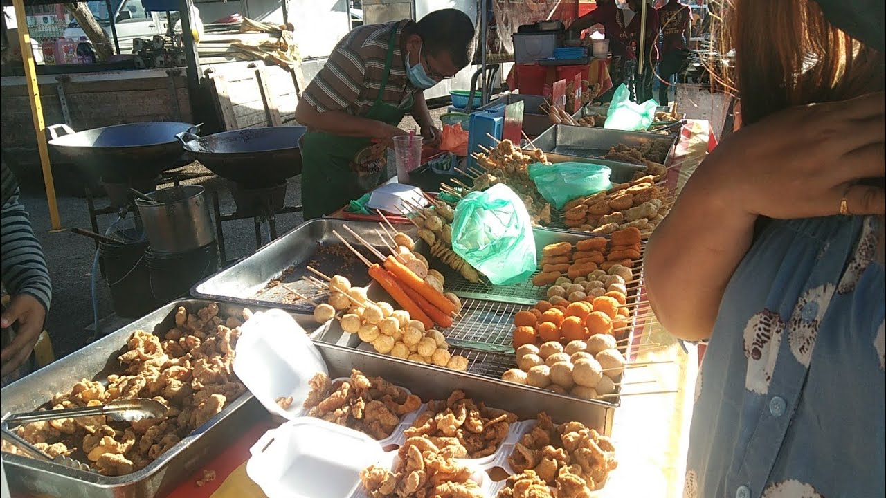 PASAR MALAM BERMACAM MACAM MAKANAN//KARAK BENTUNG PAHANG MALAYSIA - YouTube