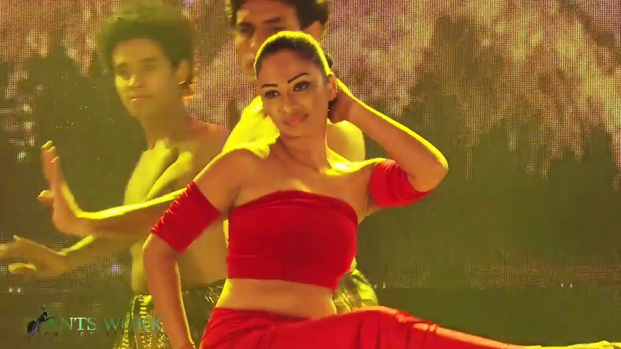 Beautiful Dance performance from Channa Upuli Dance Troupe Violin - YouTube