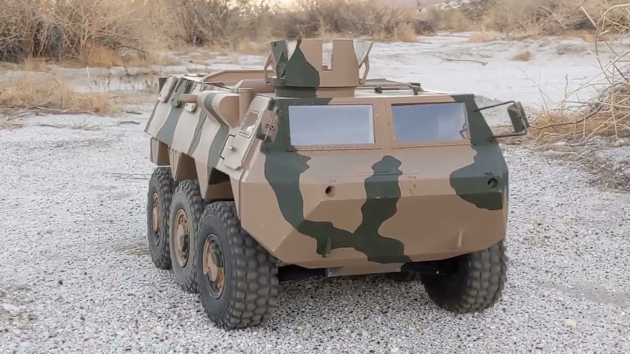 RC Renault VAB 6x6 - operation Barkhane - YouTube