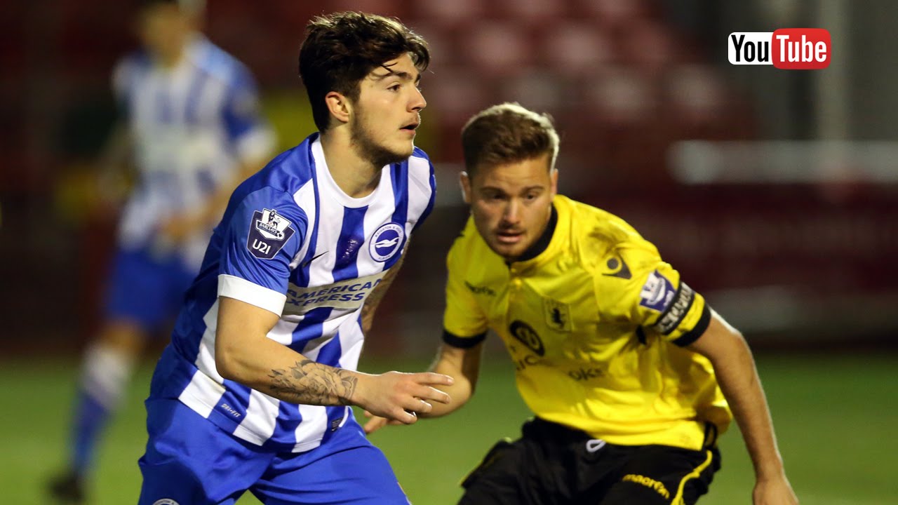 BHAFC MIDFIELDER JESSE STARKEY HITS THE BAR WITH STUNNING VOLLEY - YouTube