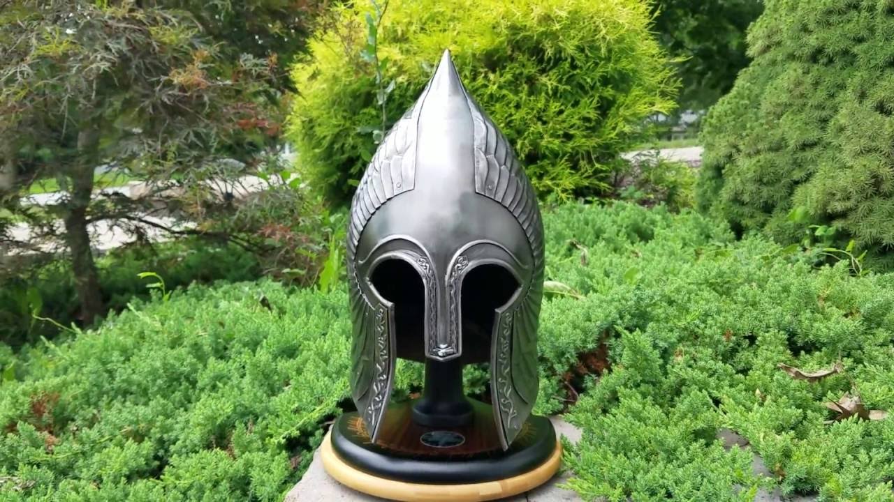 United Cutlery Lord of the Rings Gondorian War Helm Prop Replica - YouTube
