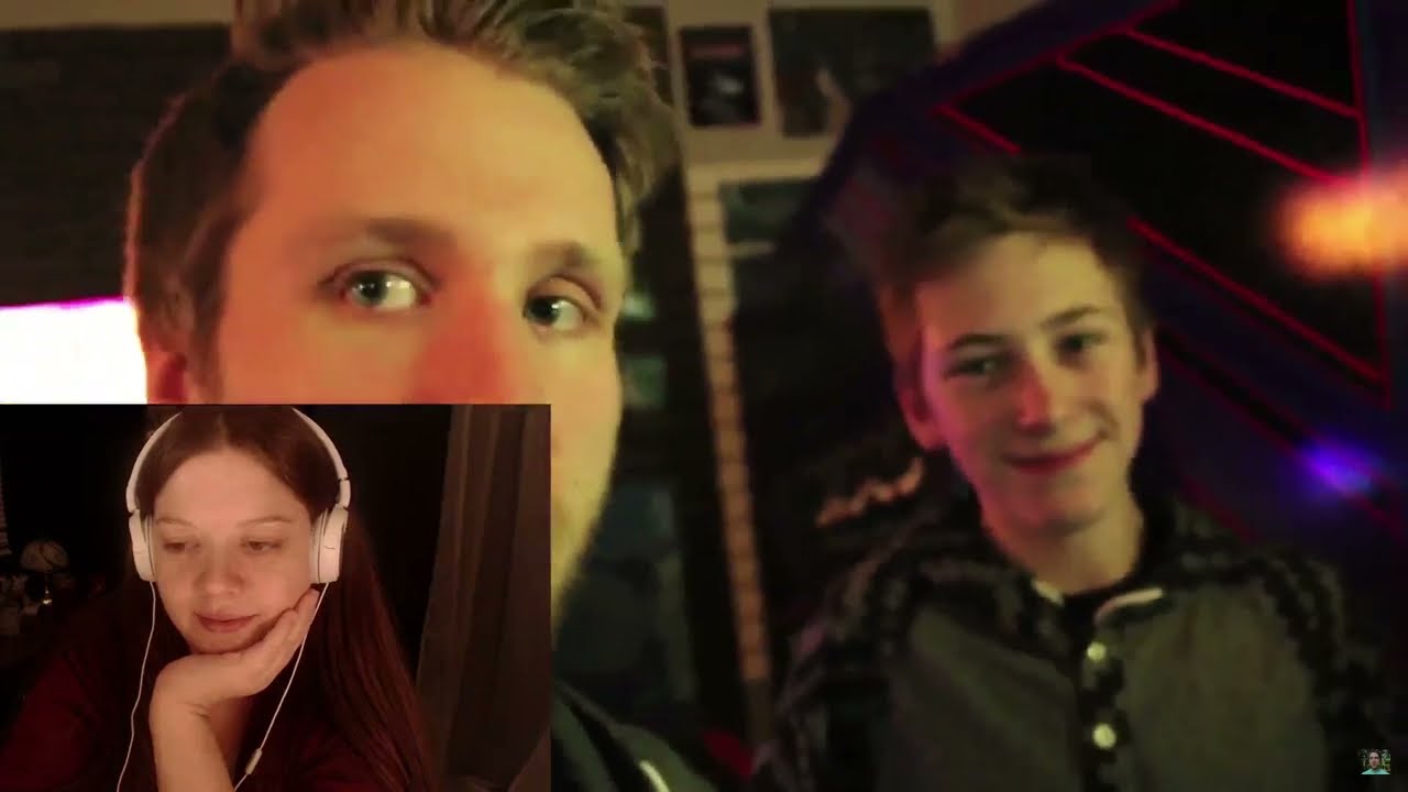 PLAYSTATION VIRTUAL REALITY W/ BOOGIE2988! By McJuggerNuggets - YouTube