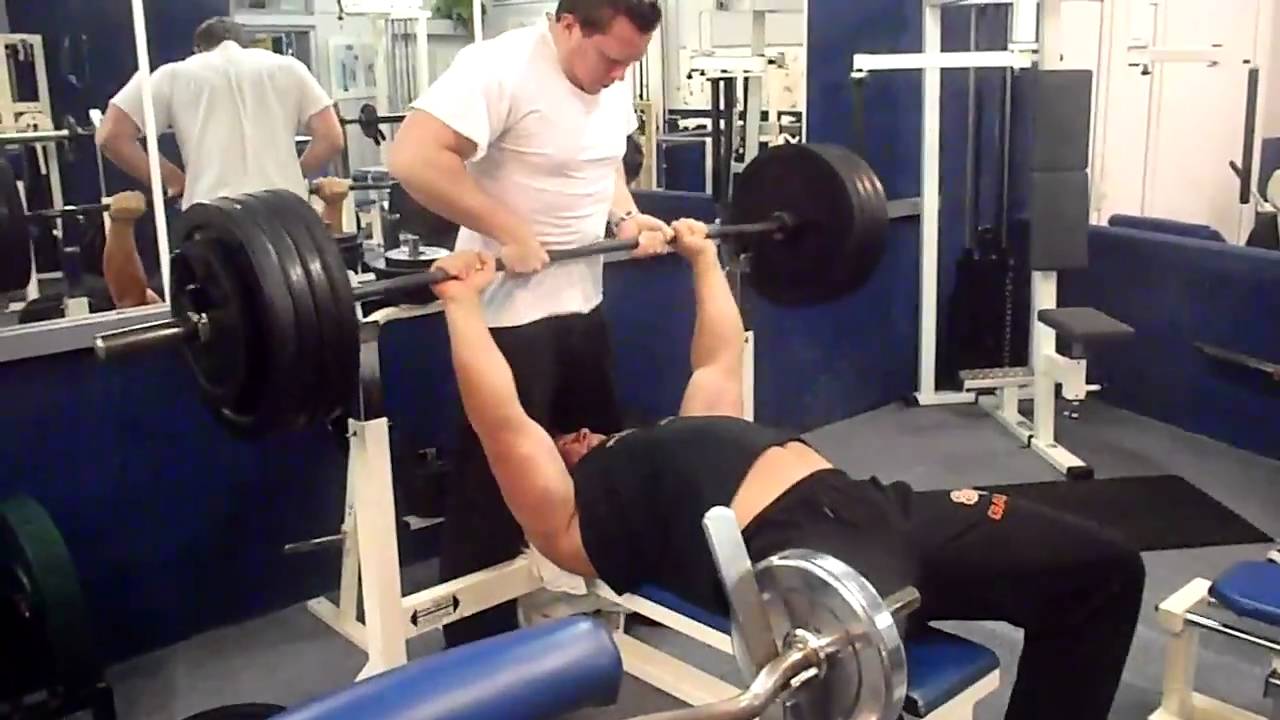 Ruud Gransier - 220kg (507lbs) RAW bench press.MP4 - YouTube
