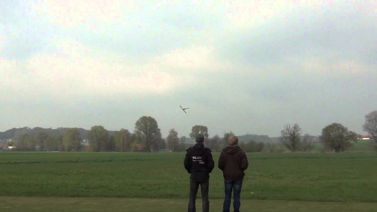 Nico Niewind - Banshee 700 + Pyro 650 - YouTube