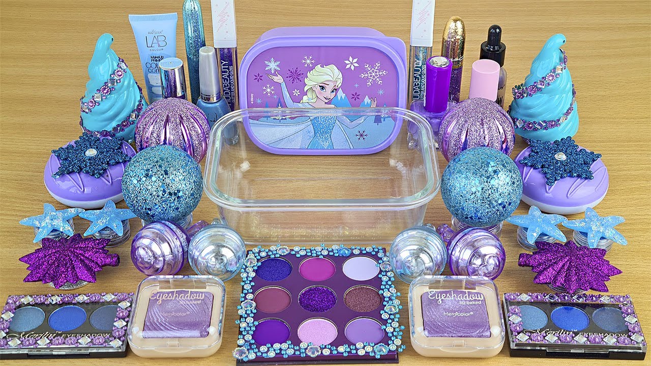 ELSA FROZEN SLIME | Mixing makeup and glitter into Clear Slime ...