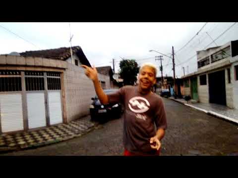 Olha eu dançando funk kkkkkk eu n sei dançar