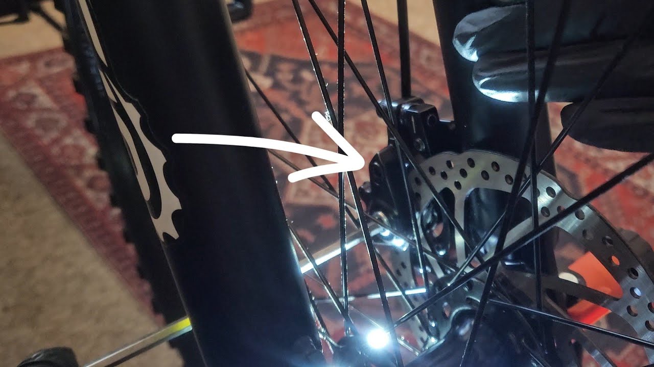 Fixing Inner pad rubbing noise against disc - YouTube