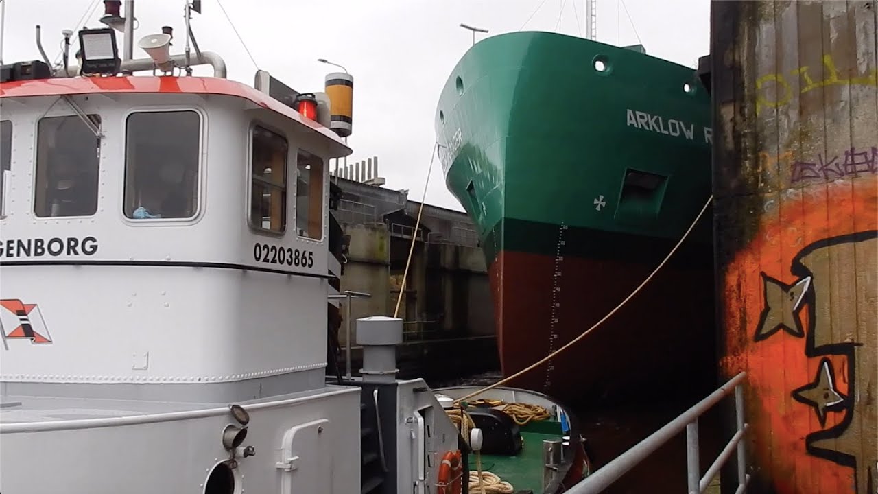 🎨 Zo'n laklaagtest is altijd heel erg spannend/ geslaagd of niet ...