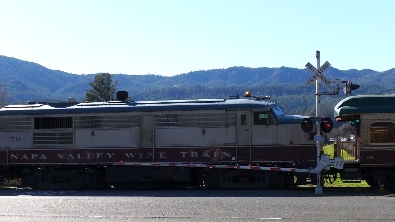 NVRR 5076 Napa Wine Train With Alco South - Pestoni Winery Private Railroad Crossing St Helena ...