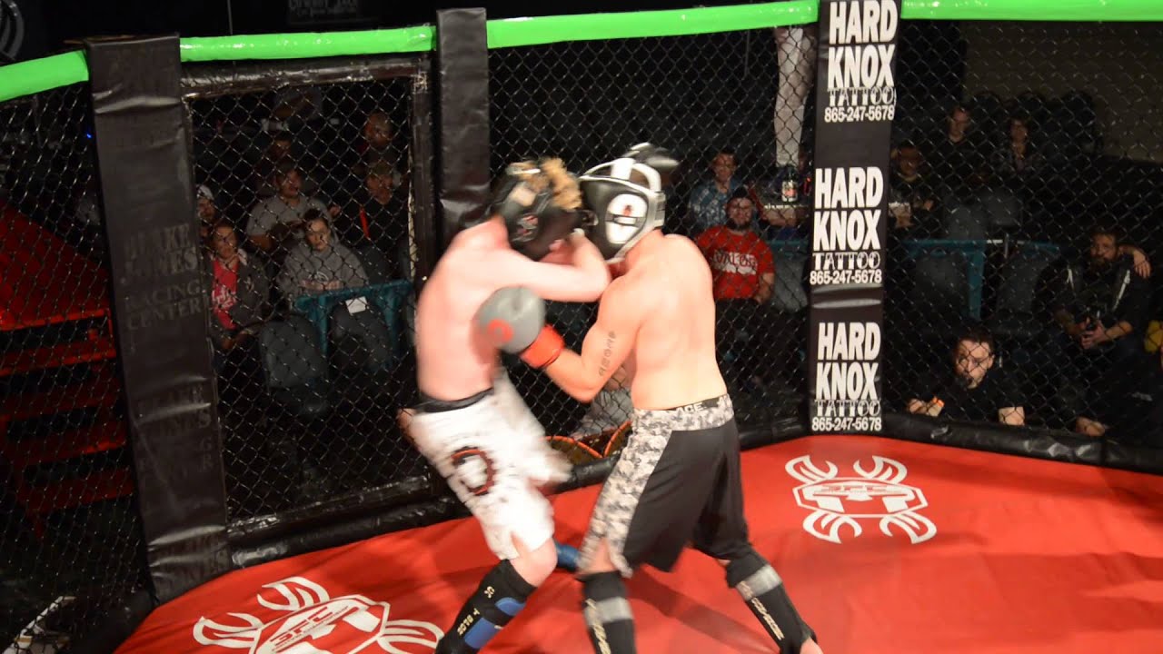 VALOR 10: Dylan Stout vs. Chris Bond - YouTube