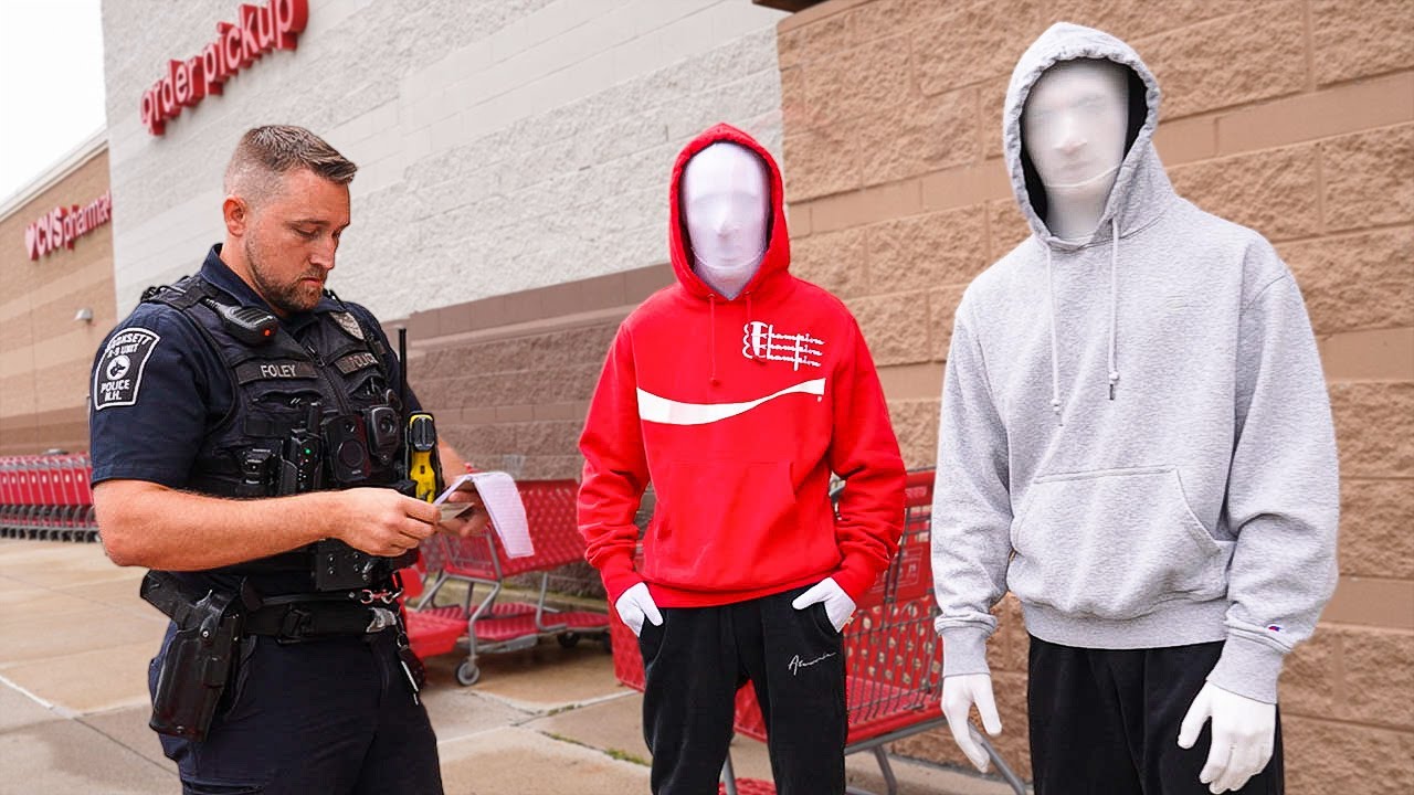 Double Fake Mannequin Prank - YouTube