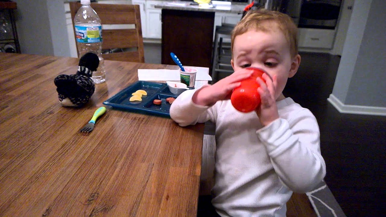 The how does it taste face! - YouTube