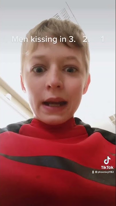 Men Kissing Youtube